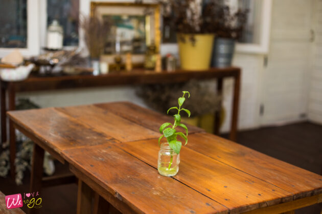 Under The Tree Café จิบกาแฟ ชิมเบเกอร์รี่โฮมเมด ร้านใต้ต้นไม้แห่งเมือง ...