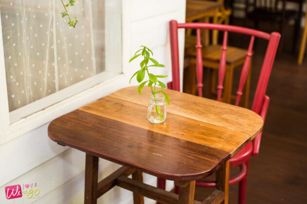 Under The Tree Café จิบกาแฟ ชิมเบเกอร์รี่โฮมเมด ร้านใต้ต้นไม้แห่งเมือง ...